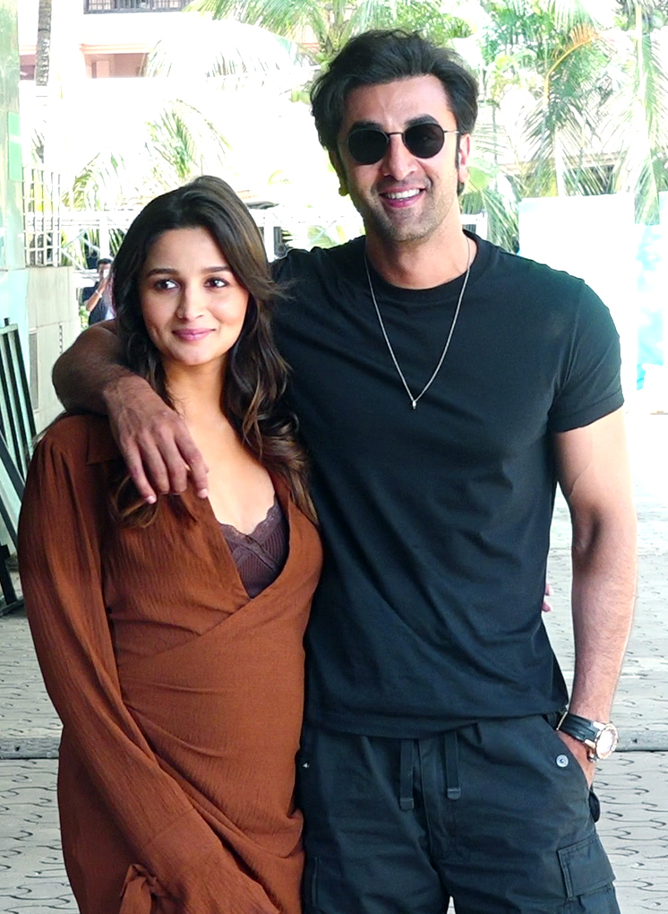 Parents to be Ranbir-Alia spotted at premiere of song ‘Deva Deva’ from ...
