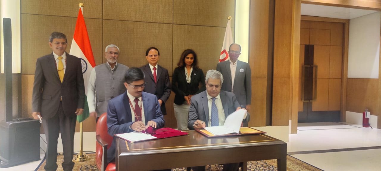 Centre signs headquarters agreement with Coalition for Disaster ...