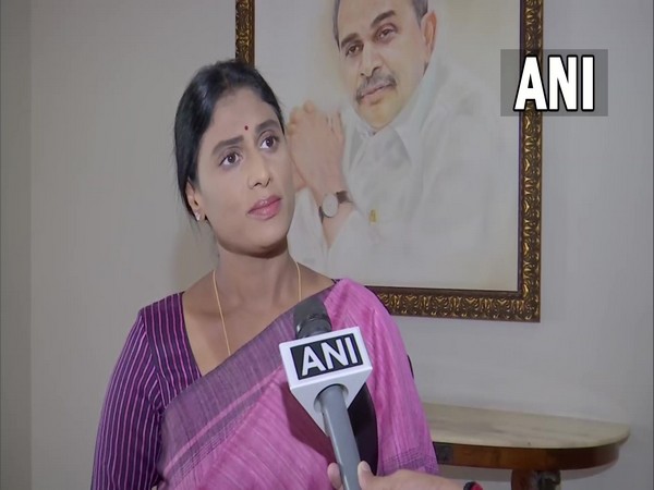 "Demeans women to such extent..." YSRTP chief Sharmila slams KCR