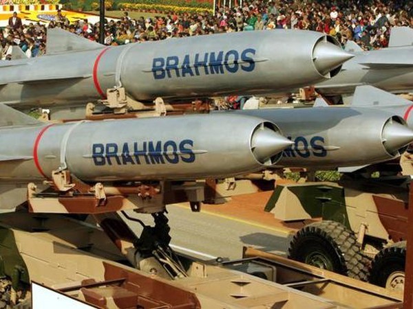 Philippines to sign contract with India next year for BrahMos missiles