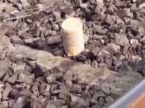 Four socket bombs recovered from Dakshin Barasat station in West Bengal