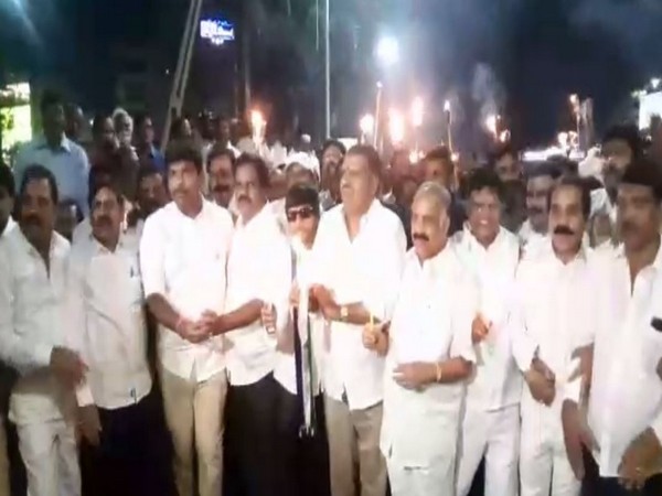 Visakhapatnam: YSRCP members organise rally in support of three capital proposal