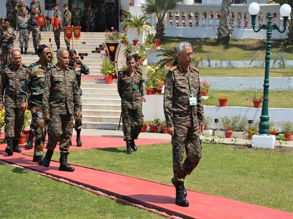 Army Chief visits Eastern Command HQ, reviews operational preparedness