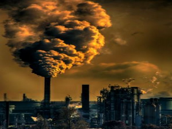 New study confirms relationship between toxic pollution, climate risks ...