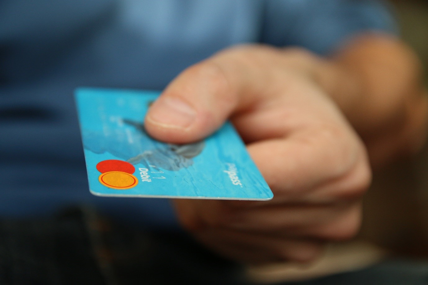 8 tips to use your credit card wisely